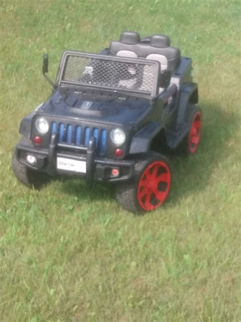 Дитячя машинка на пульті 3 000 грн Дитячий транспорт Дніпро на Olx