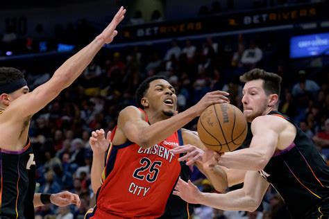 Suns get 52 points from Devin Booker again, best Pelicans | Reuters