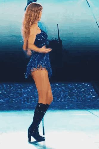 Animated Shimmy Dance 