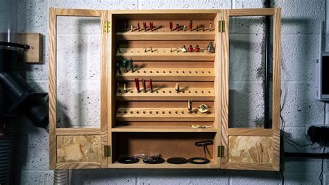 Building The Router Bit Cabinet You