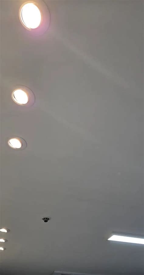 진짜 늦은시간에 맞춰서 와주시고 시끄럽지도 않게 깔끔하게 마무리해주셨습니다 너무 감사합니다 숨고 숨은고수