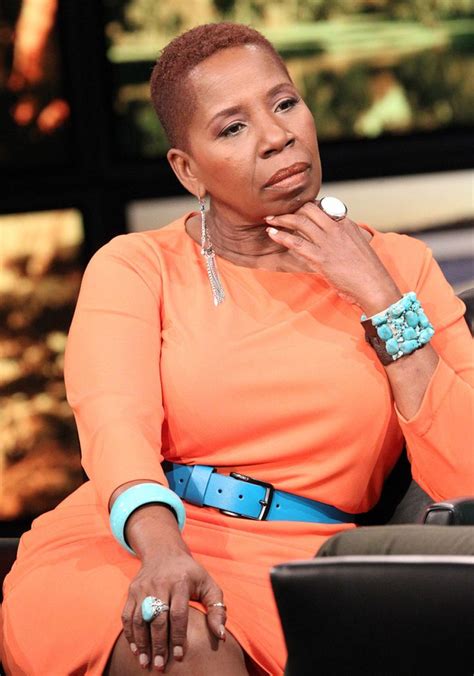 7 Hot Sexy Iyanla Vanzant Bikini Pics