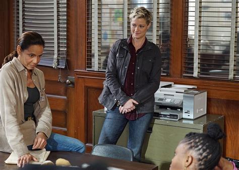 Photo De Teri Polo The Fosters Photo Teri Polo Mercedes Colon