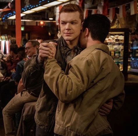 Pin By ᶻ 𝗓 𐰁 On Scrunkles Shameless Characters Shameless Mickey And