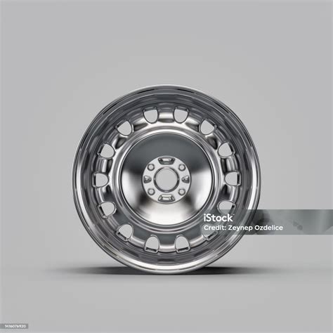 정면보기에서 흰색 배경에 고립 된 반짝이는 실버 금속 합금 알루미늄 자동차 림 3d 렌더링 크롬에 대한 스톡 사진 및 기타 이미지 Istock