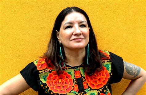 Analysis Of Sandra Cisneross Stories Literary Theory And Criticism