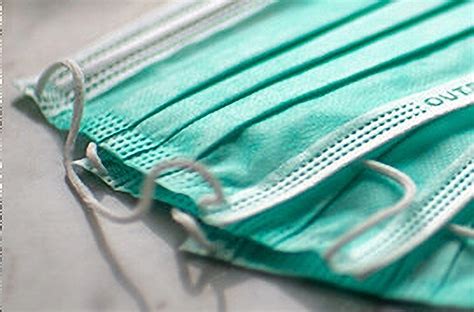 slojna kirurška maska Pro Lab Inovativni medicinski pripomočki dobavitelj laboratorijske