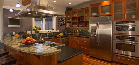 learn the advantages and disadvantages of modular kitchen