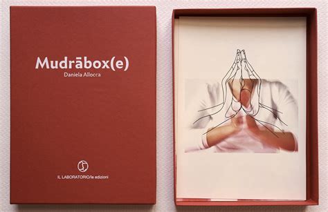 Mudrāboxe Giovanni Ambrosio And Daniela Allocca Black Spring