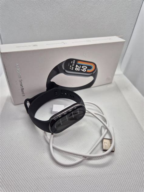 Xiaomi Mi Smart Band 8 s orig krabicí nabíječka Aukro