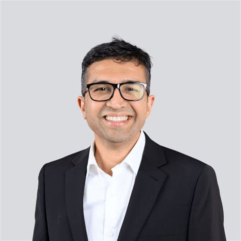 manish sheth headlight