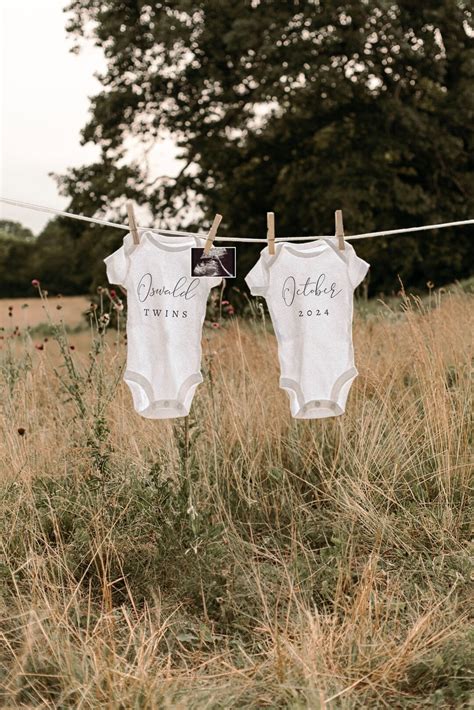 Digital Twin Pregnancy Announcement Field Twin Announcement