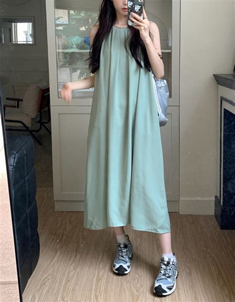 여름 나시 민소매 라운드 핀턱 A라인 플레어 바스락 롱 원피스 휴양지 바캉스 여행 드레스