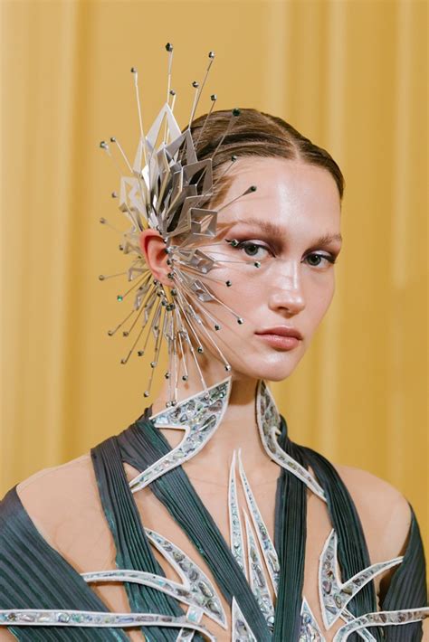 Iris Van Herpen Fw23 Couture Beauty Dazed