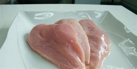 Estos Son Los Indicios Que Te Ayudarán A Reconocer Un Pollo En Mal Estado Mui Kitchen Consejos