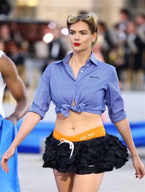 Kate Upton Rcelebritybelly