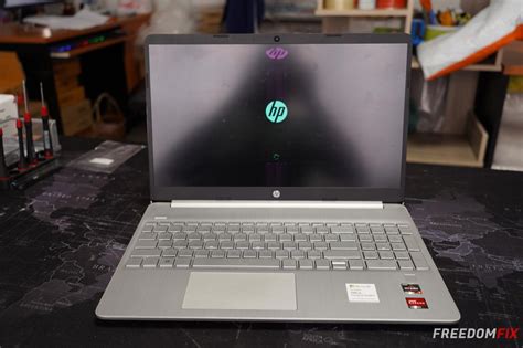 รับเปลี่ยนจอโน๊ตบุ๊ค Hp 15s Eq1125au จอแตก จอร้าว จอเสีย เป็นเส้น สีเพี้ยน จอสั่น ราคา ไม่แพง