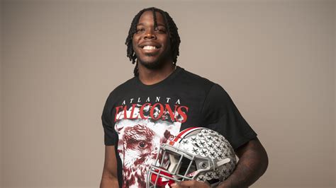 Falcons Sign Dl Zach Harrison To Rookie Deal