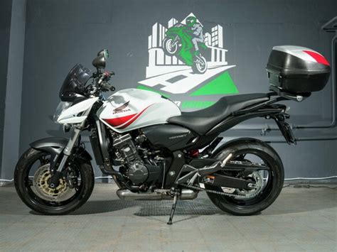 Купить б/у Honda CB 600F Hornet инжектор 6 передач в Москве: белый ...