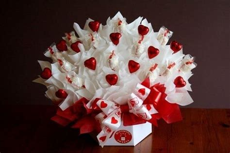 diy | Candy bouquet diy, Chocolate bouquet diy, Valentines candy bouquet