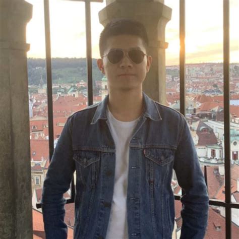 Yongjie Hu Phd Research Profile