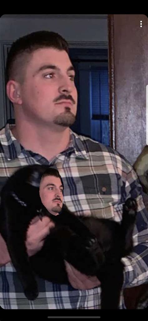 Somethings Wrong With My Cat Rfunny