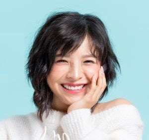 15 Cute Curtain Bangs With Side Part Trending In 2024