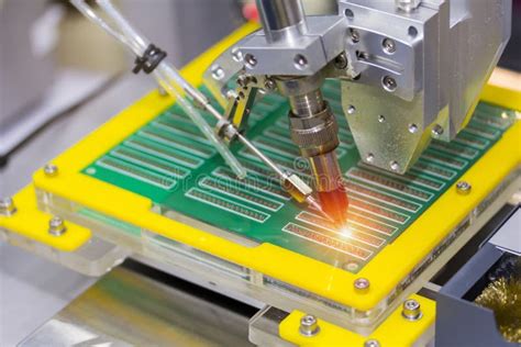 Robotic System For Automatic Point Soldering For Printed And Assembly Electric Circuit Board Pcb