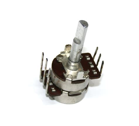 Potentiometer Dual Rotary Syntaur