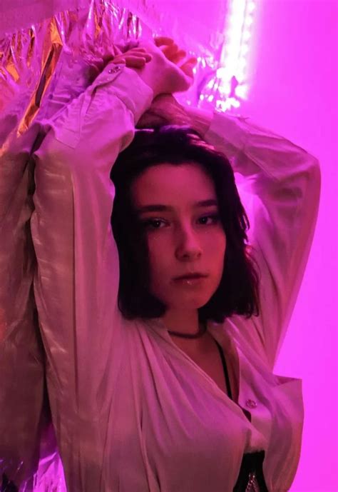 Фотосессия девушки дома Фотосессия Идеи для фото Розовый