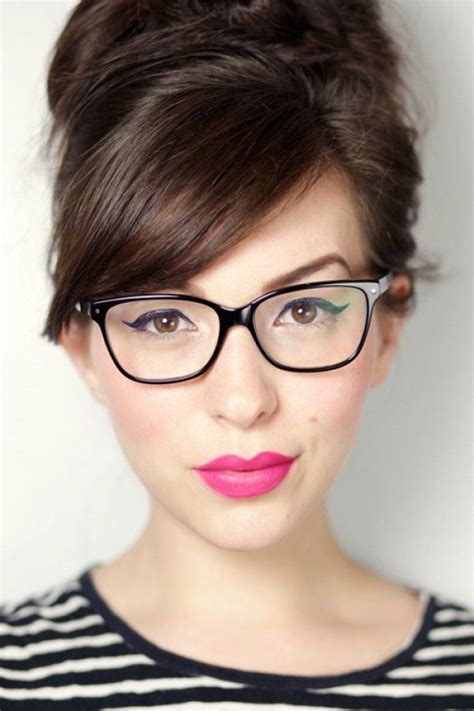 1000 Images About Girls With Glasses Gwg On Pinterest Eyewear Tom