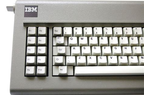 1985 Ibm Model F Keyboard Ibm Industrial 83 Key Xt Clickykeyboards