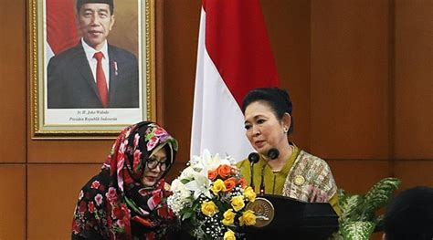 Tutut Tak Kuasa Menahan Haru Mengenang Soeharto