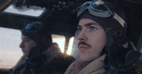 The Masters Of The Air Actors Used Exactly What Youd Think To Train