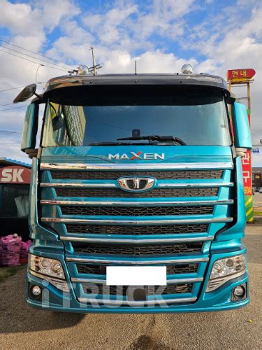 24년식 타타대우 맥쎈 320 85톤 컨테이너탑 오토