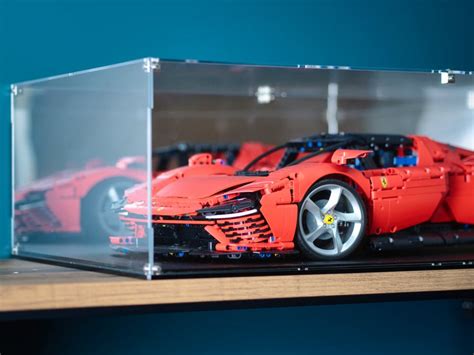 Lego® Technic Ferrari Daytona Sp3 Display Case 42143