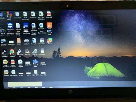 Strange Display Issue On Hp Laptop Running Windows 10 Strange Gray Bar On The Bottom And “dead