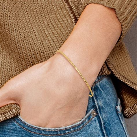10k 15mm Diamond Cut Slip On Bangle Bracelet Trek Jewellers