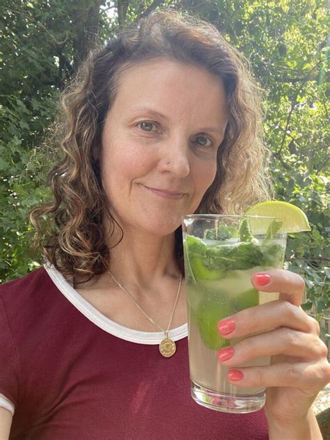 The Tastiest Mohito 1 Simple Summer Treat • Bite Me The Show About Edibles