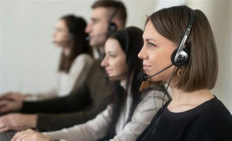 enhancing business efficiency the power of call queue features compuvoip