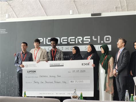 Dosen Matematika Its Juarai Pioneers 40 Hackathon Series Abu Dhabi