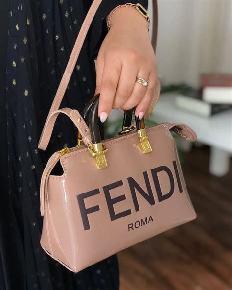 ‎شنطة مدرسية للبنات شنطه مدرسه للاطفال شنط ظهر مدارس حقائب مدرسة