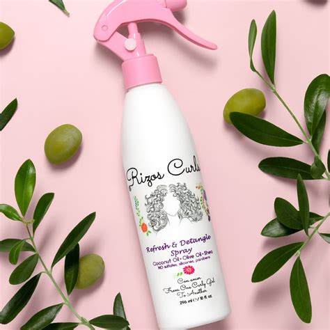 Benefits Of Rizos Curls Refresh And Detangle Spray Curly Life