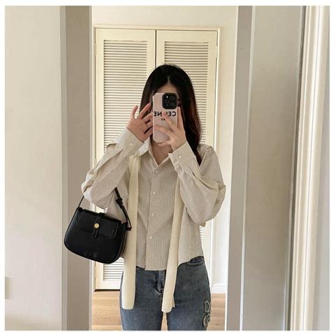 여성 스트라이프 어깨숄 레이어드 가을 긴팔 블라우스 남방 얇은 카라 루즈핏 줄무늬 여름 간절기 여자 셔츠 탑 상의 모임 30대 40대 레이디 단정한 예쁜 여성스런 코디 심플