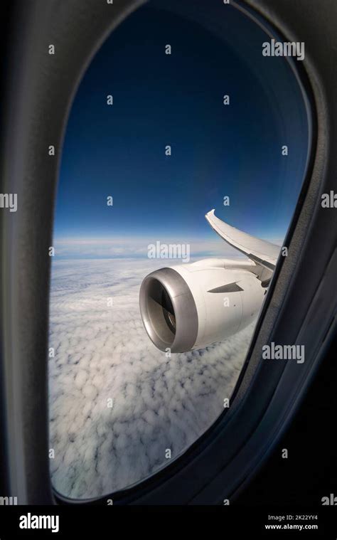Wing Boeing 787 B787 Dreamliner Fotos Und Bildmaterial In Hoher