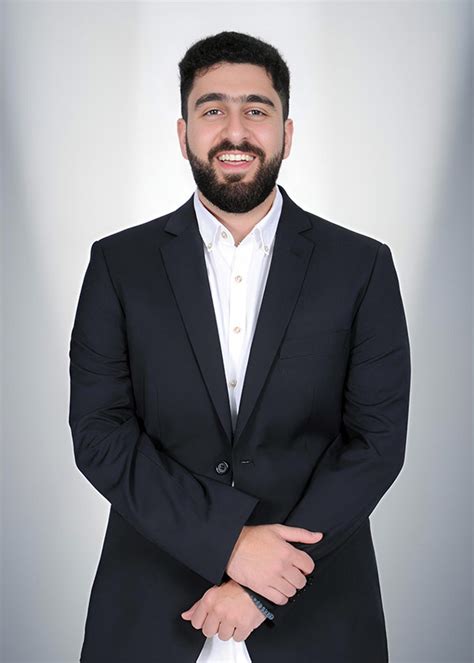 Paul Safi The Whitestone Clinic