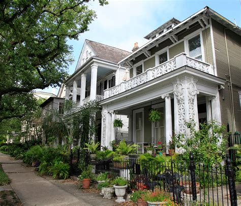 St Charles Streetcar Line