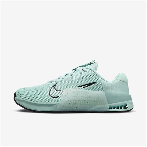 Metcon. Nike LU
