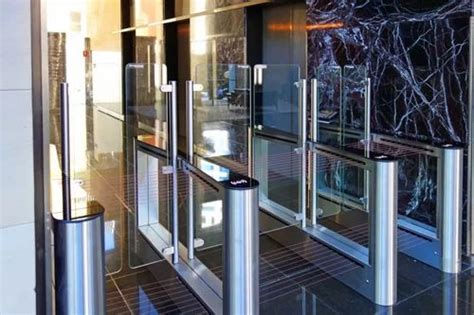 Stainless Steel Retractable Sensor Gate System At Unit In Thane