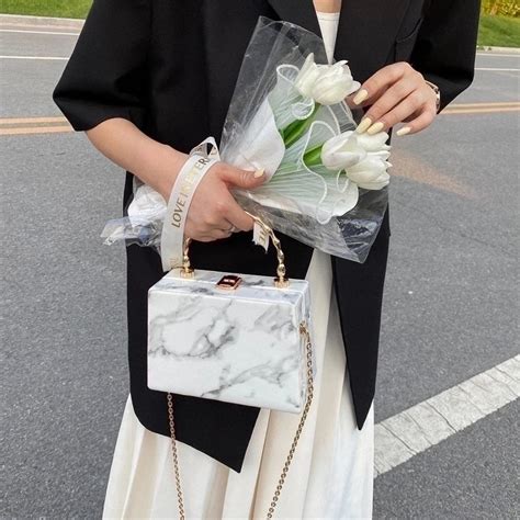 Womens Arylic Color Block Classic Style Square Lock Clasp Handbag Factory Price Jewelry